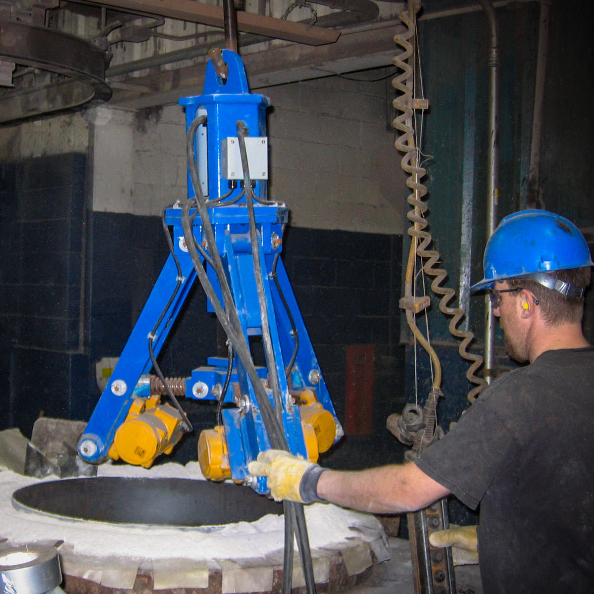 Refractory Furnace Installation Equipment | Gradmatic Equipment